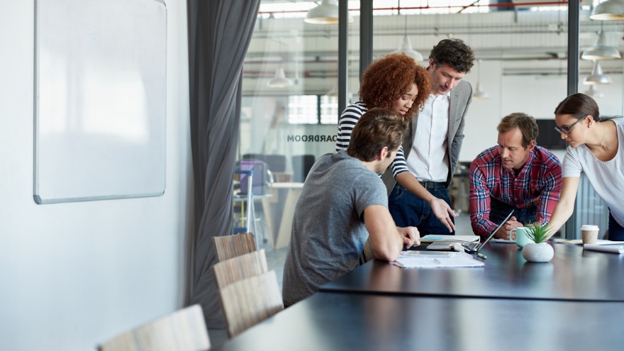 25 Sales Training Programs to Level Up Your Sales Team | Yesware