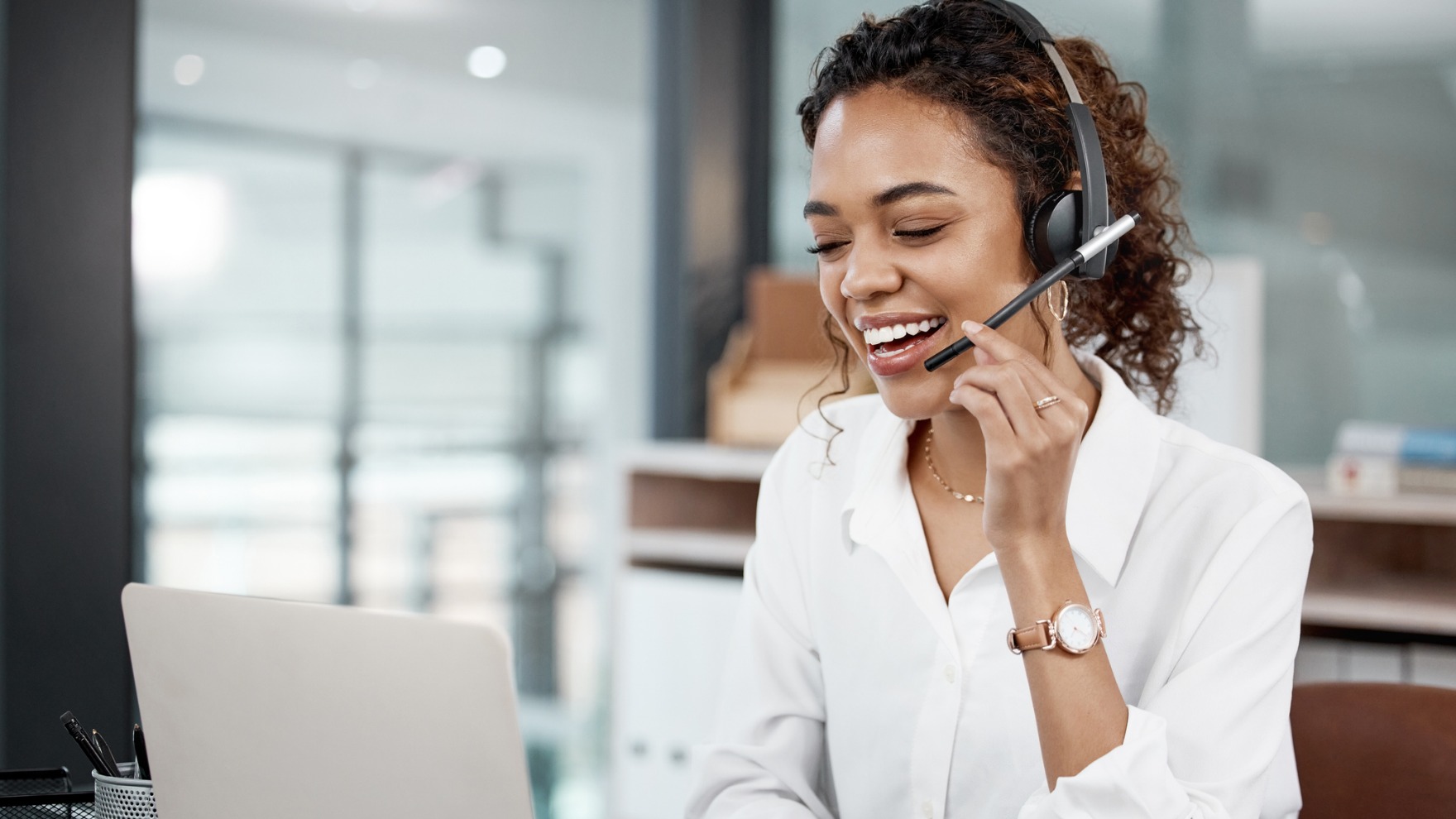 How to Start a Sales Conversation Successfully | Yesware